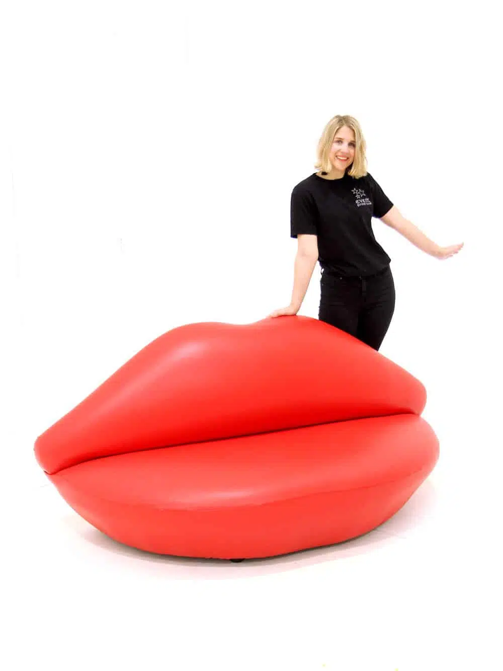 Red Lip Sofa | Event Prop Hire