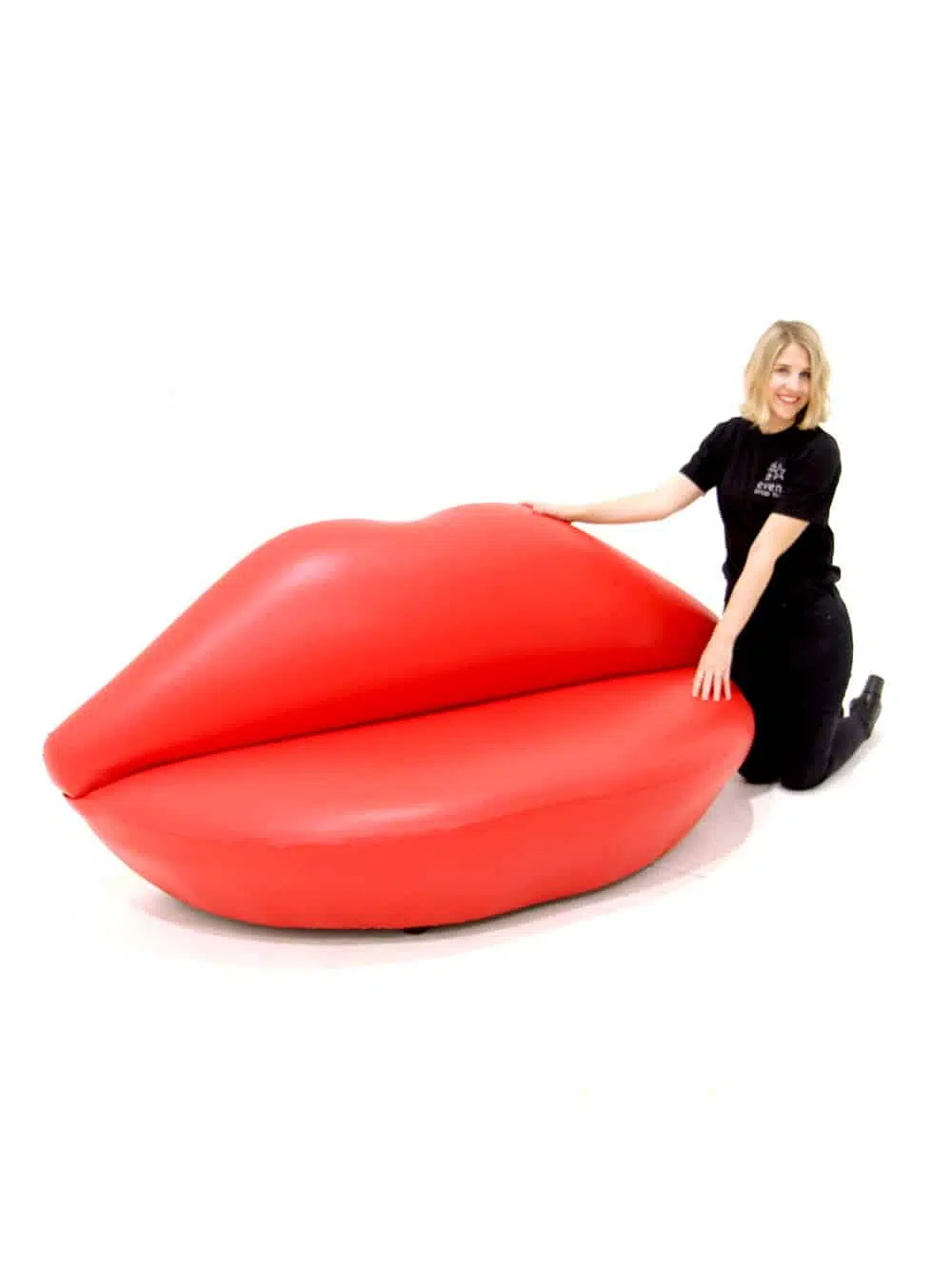 Red Lip Sofa | Event Prop Hire