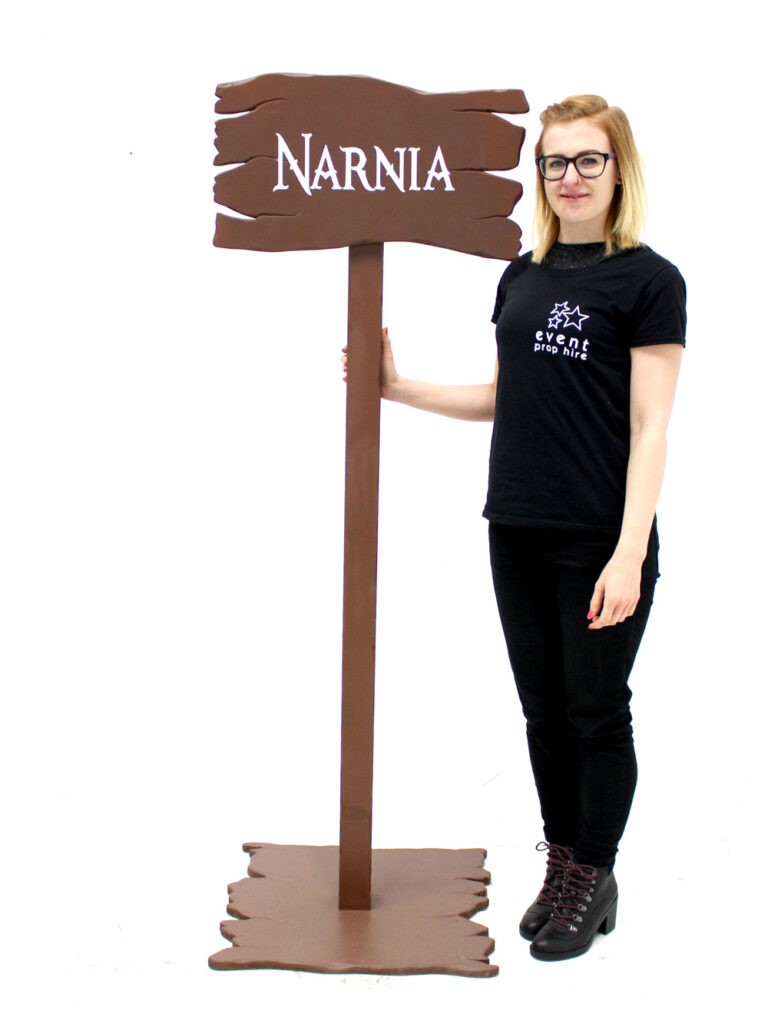 Narnia Sign | EPH Creative - Event Prop Hire