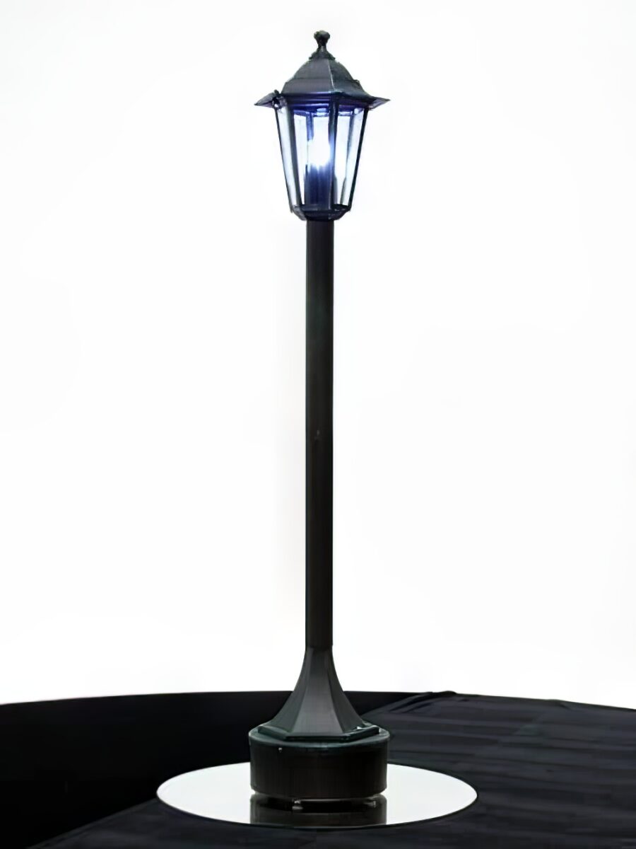 Vintage Street Lamp Table Centre | EPH Creative - Event Prop Hire