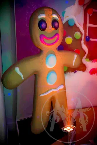 Giant Gingerbread Man | EPH Creative - Event Prop Hire