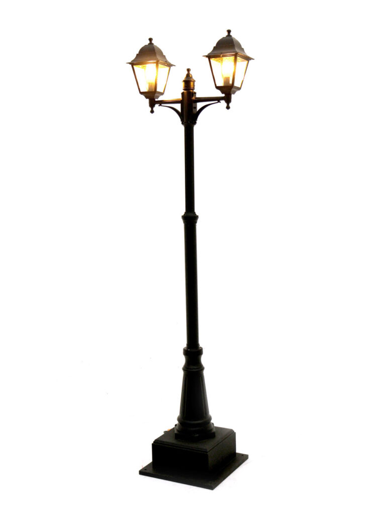 Double Headed Flame Effect Street Light | EPH Creative - Event Prop Hire