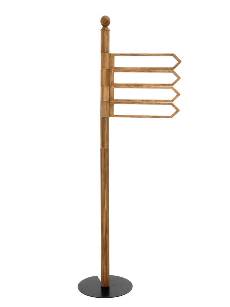 Rustic Multi Directional Sign Post - x4 Rotating Signs | EPH Creative ...