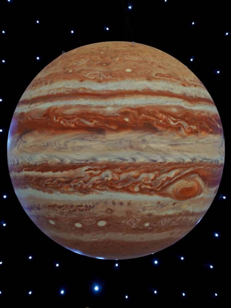 Giant Inflatable Planet - Jupiter - (Mains Powered) | EPH Creative ...