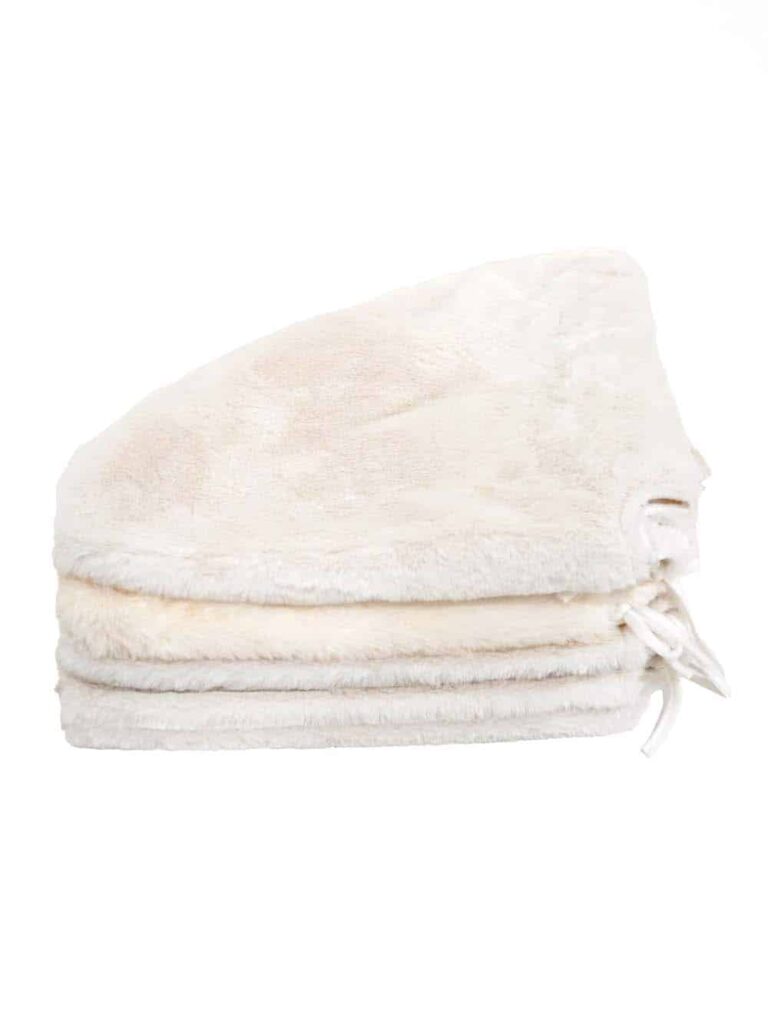 White Faux Fur Tree Skirt - Set of 4 (Style May Vary) | EPH Creative ...