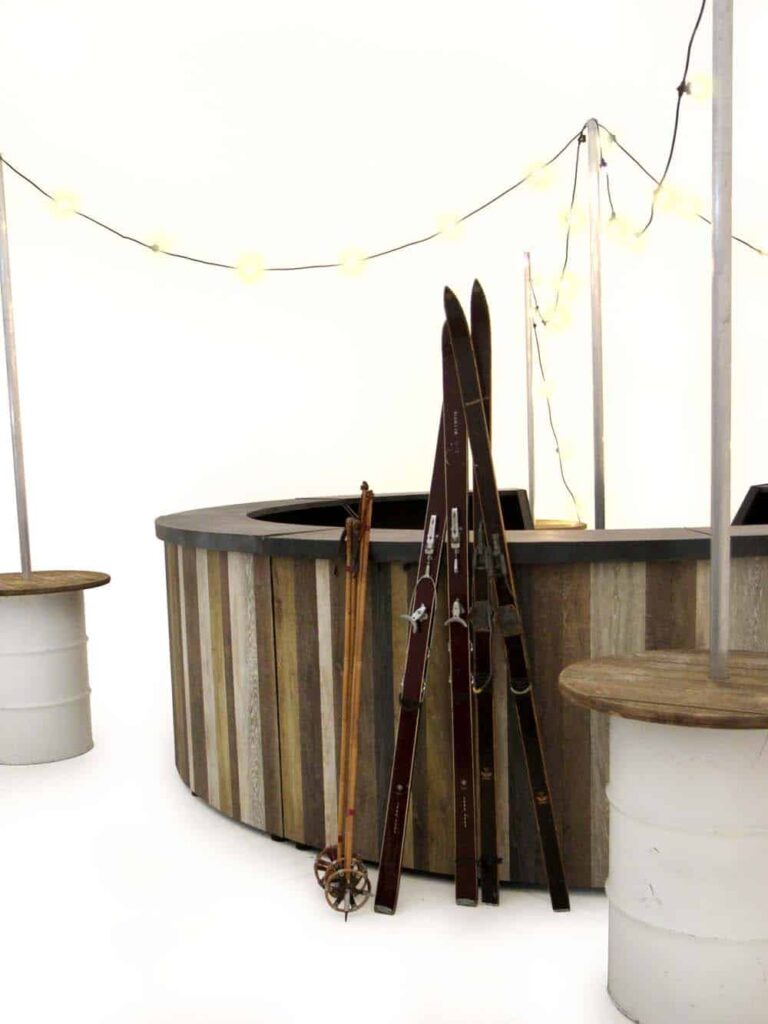 Après Ski Bar - #1 | EPH Creative - Event Prop Hire