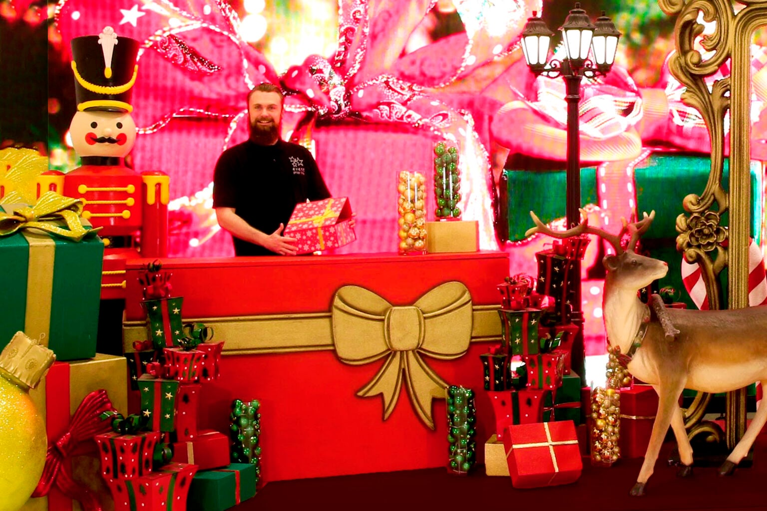 Santa's Grotto Christmas Sign | EPH Creative - Event Prop Hire